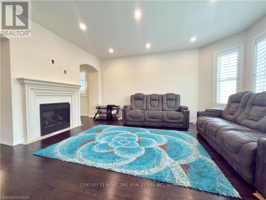 À louer : 3147 CARDING MILL TRAIL, Oakville (GO Glenorchy), Ontario ...