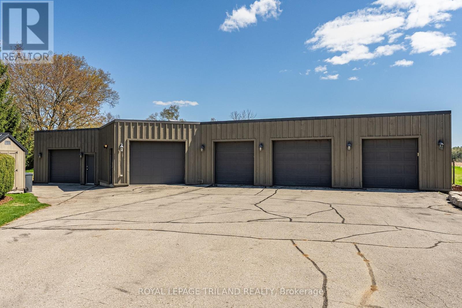 For sale: 6058 STONE CHURCH ROAD, Central Elgin (Union), Ontario N0L2L0 ...