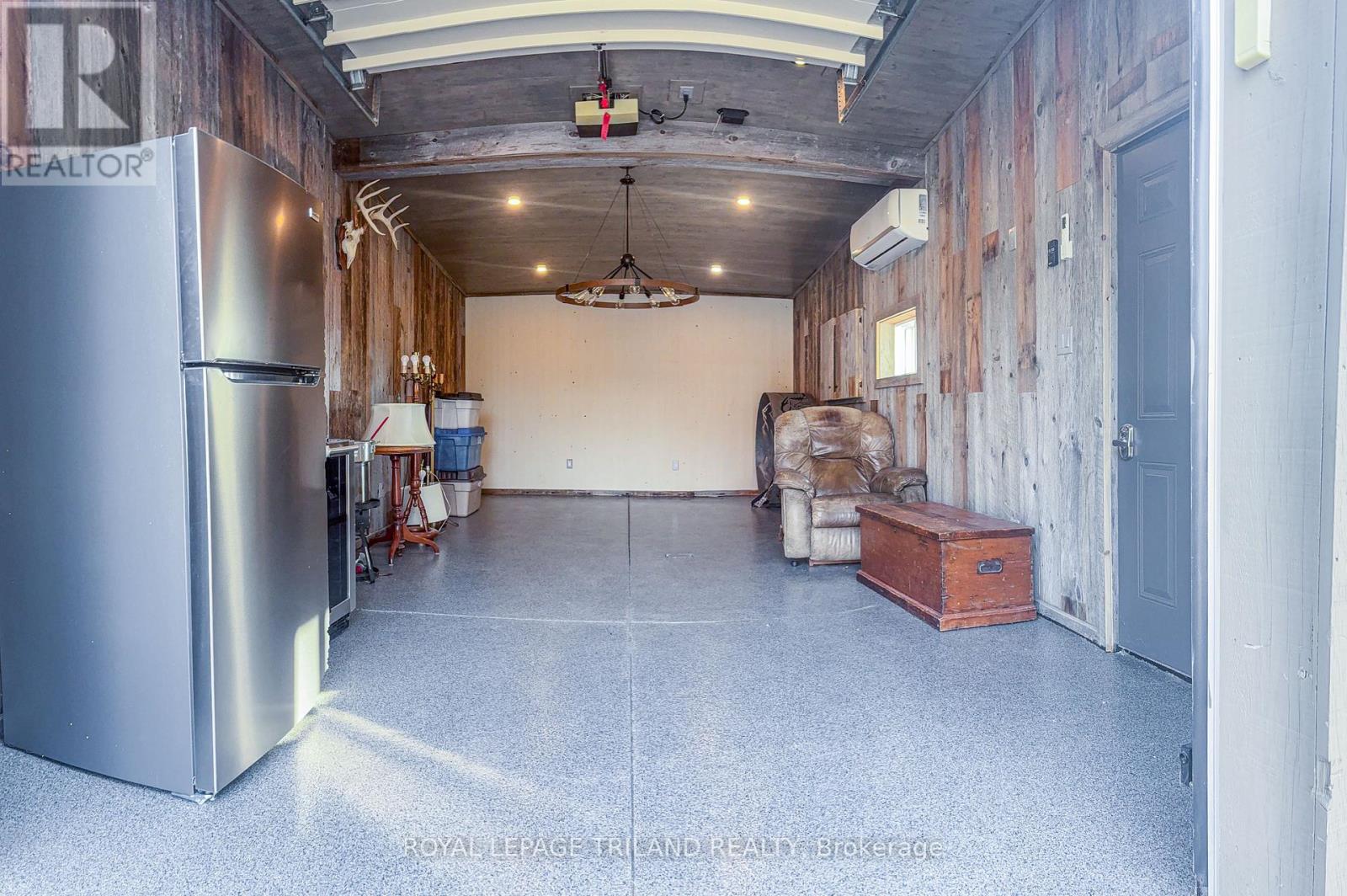 For sale: 6058 STONE CHURCH ROAD, Central Elgin (Union), Ontario N0L2L0 ...