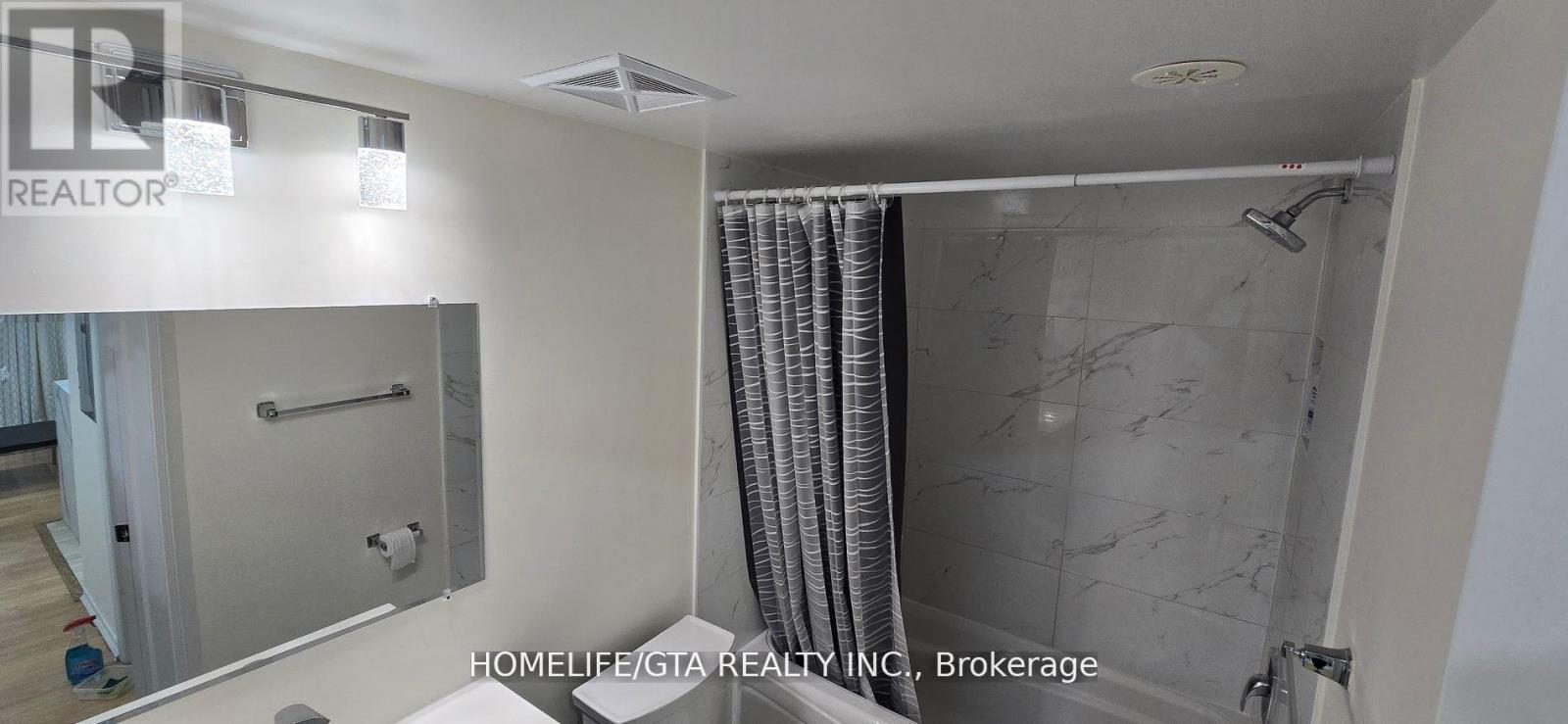 For sale: 3 - 157 ISAAC DEVINS BOULEVARD, Toronto (Humberlea-Pelmo Park ...