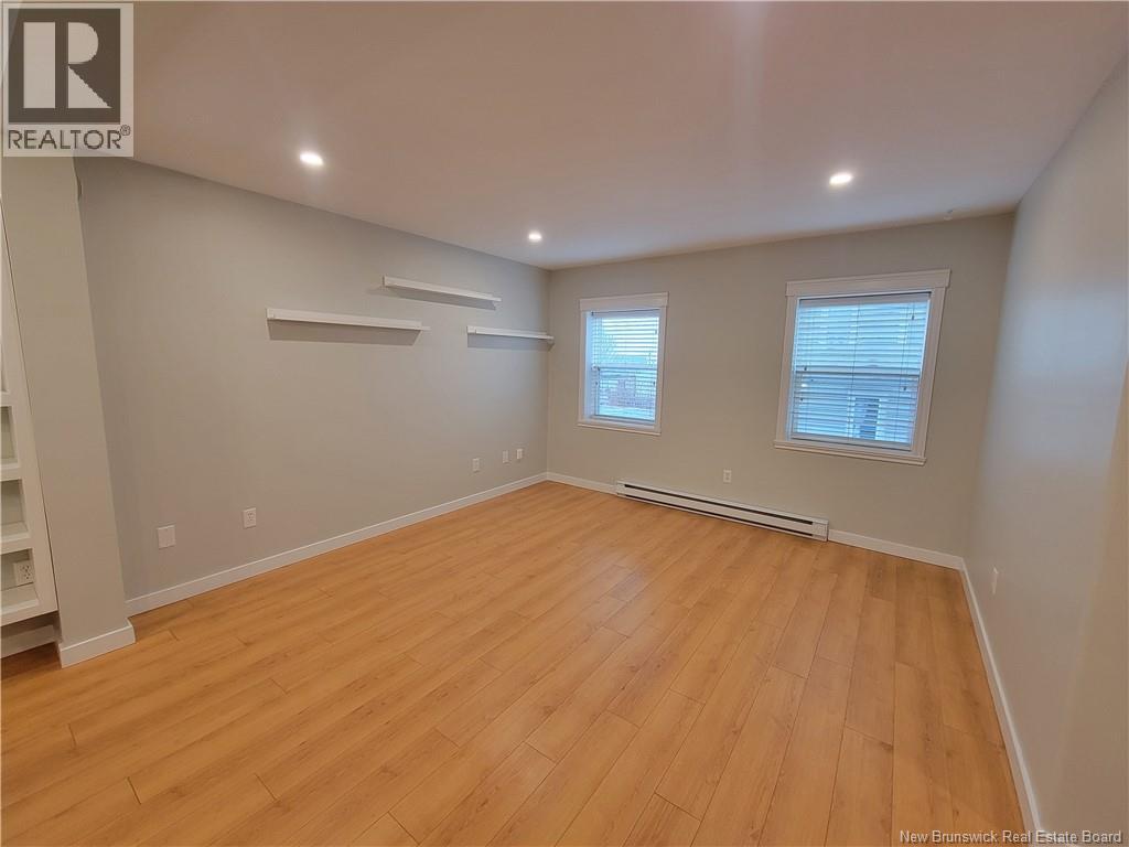 For sale: 25 Harding Street, Saint John, New Brunswick E2L1T5 ...