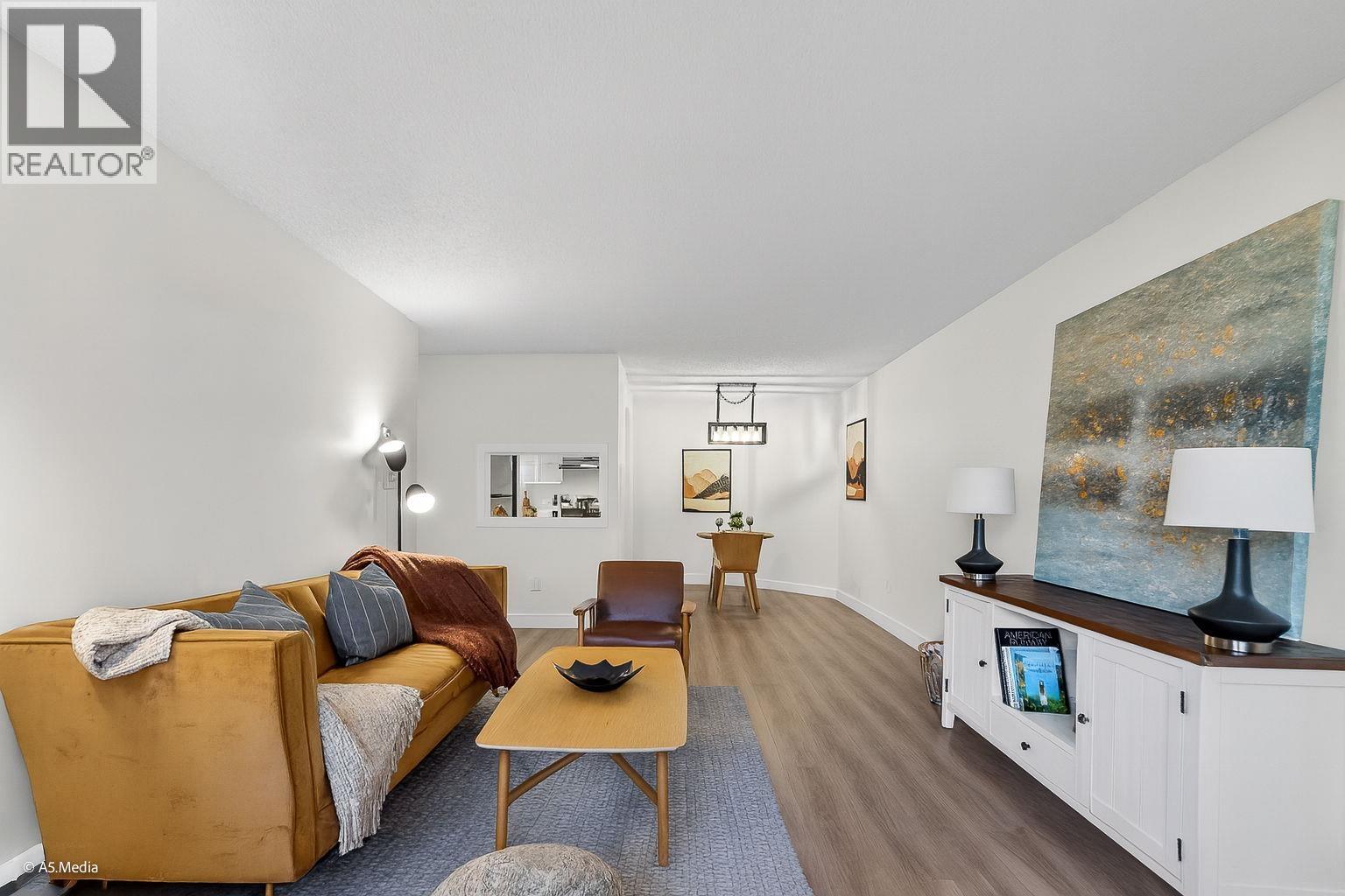 For sale: 309 385 GINGER DRIVE, New Westminster, British Columbia ...