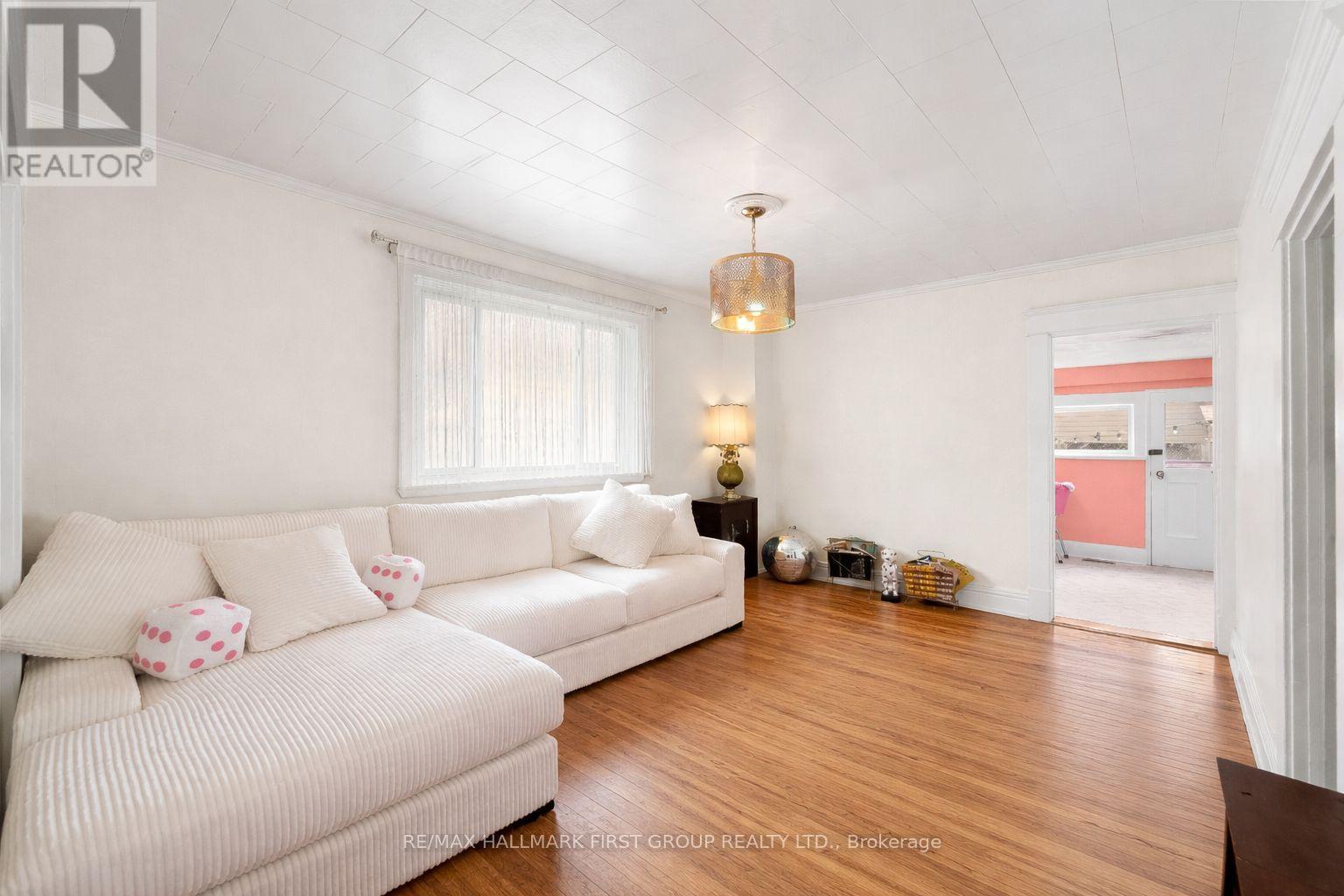 For sale: 168 ADELINE STREET, Peterborough (Town Ward 3), Ontario ...