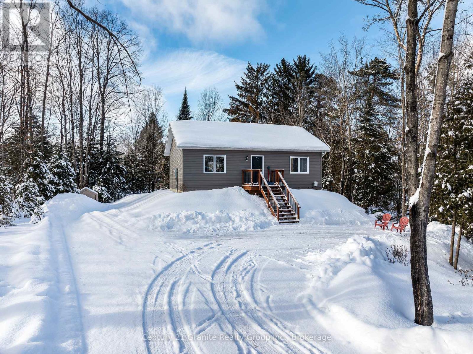 À vendre : 1015 GUILFORD COURT, Dysart et al (Guilford), Ontario K0M1S0 ...