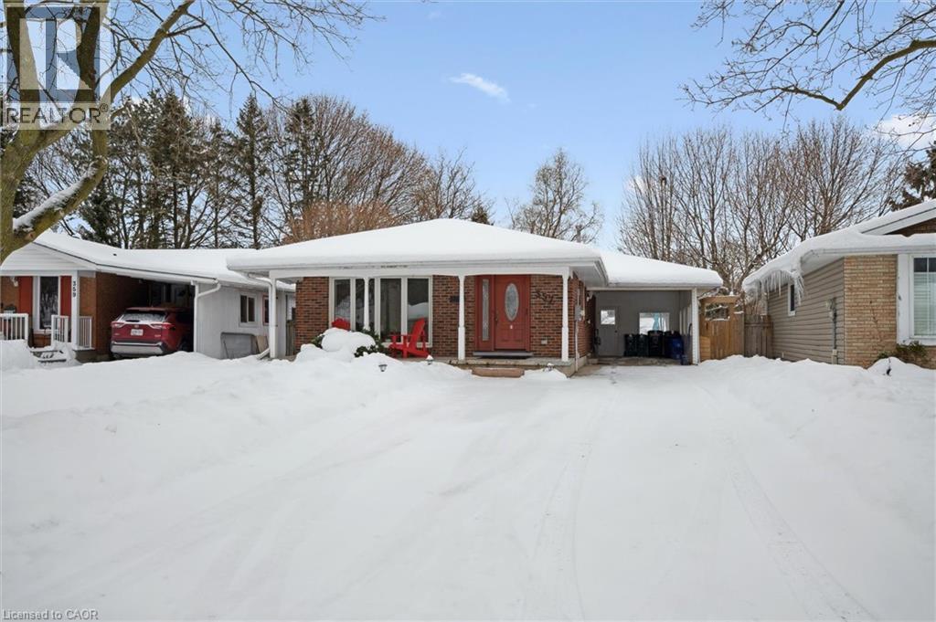 For sale: 357 GRANGEWOOD Drive, Waterloo, Ontario N2K2E4 - 40795756 ...