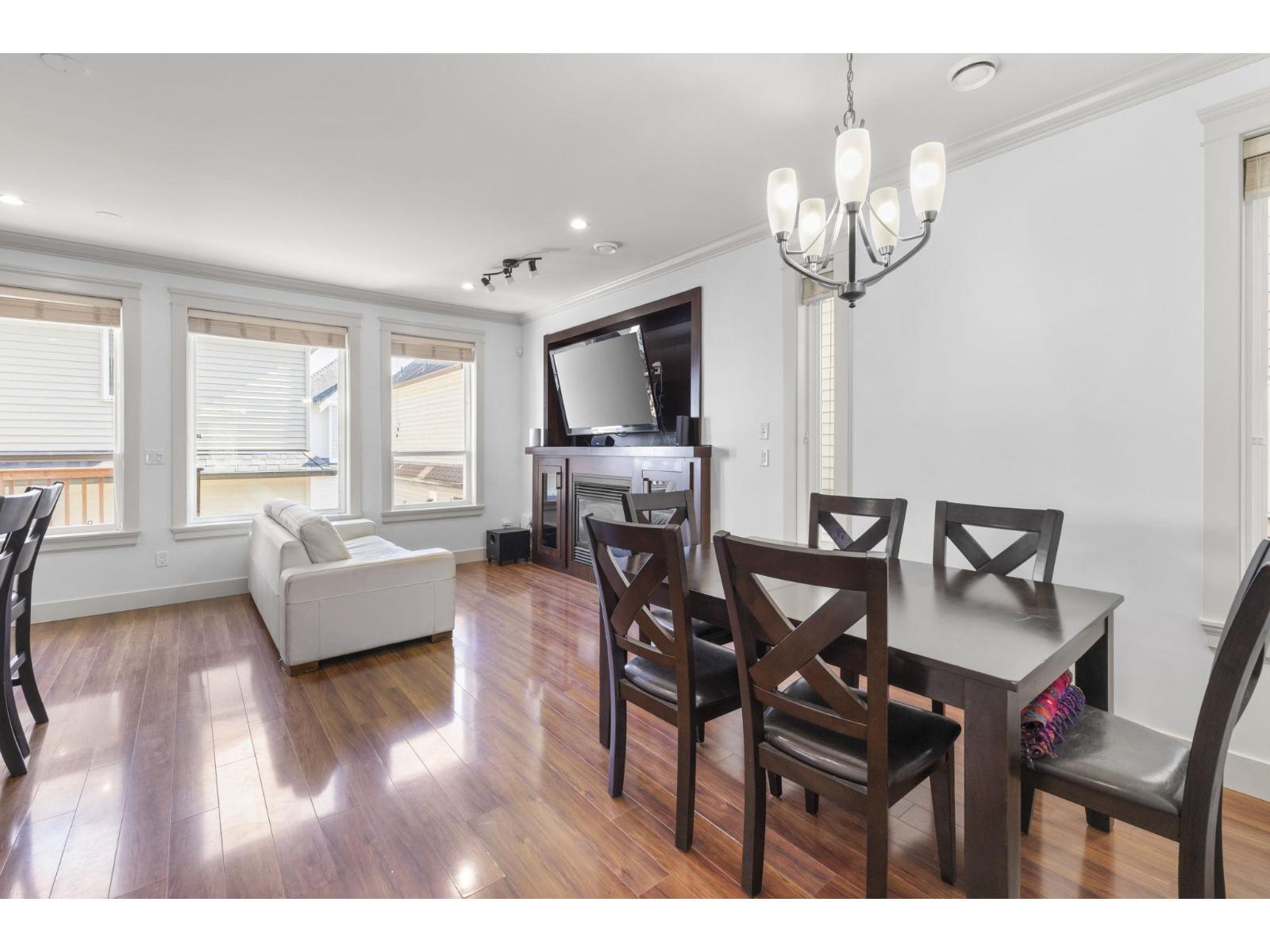 For sale: 6746 191A STREET, Surrey, British Columbia V4N6A5 - R3075481 ...