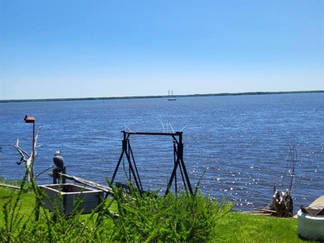 À vendre : 1066 Rue Notre-Dame, Champlain, Québec G0X1C0 - 16733016 ...