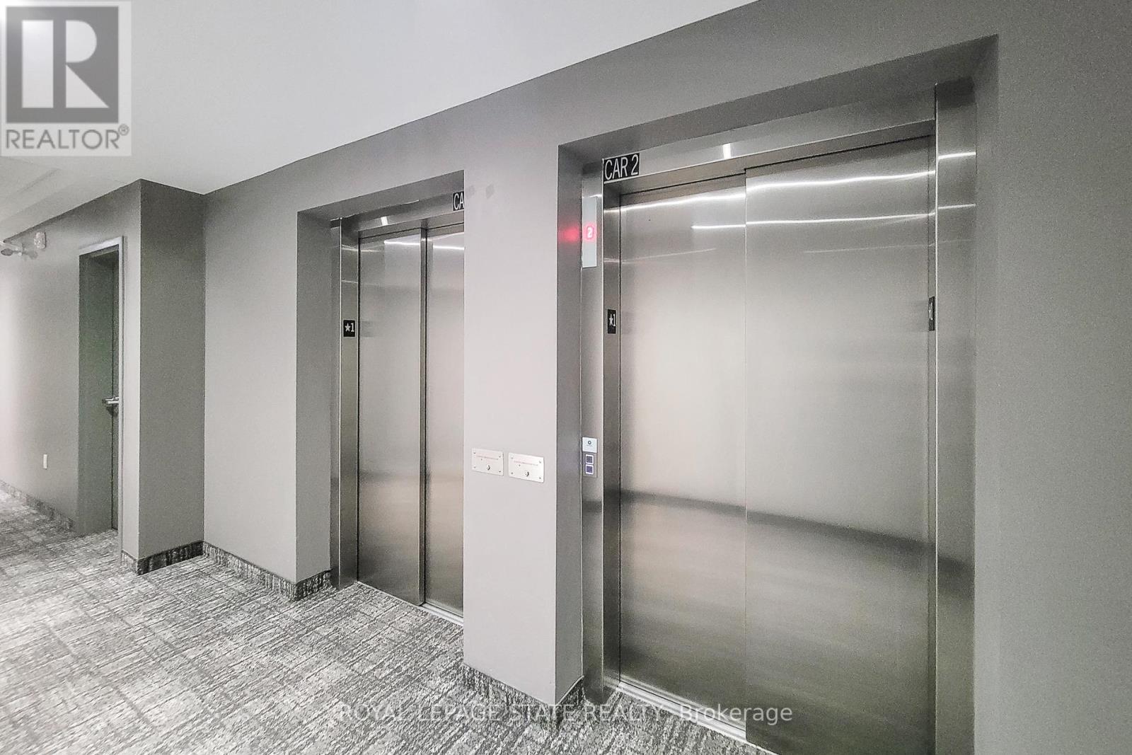 À vendre : 313 - 1 REDFERN AVENUE, Hamilton (Mountview), Ontario L9C7S6 ...