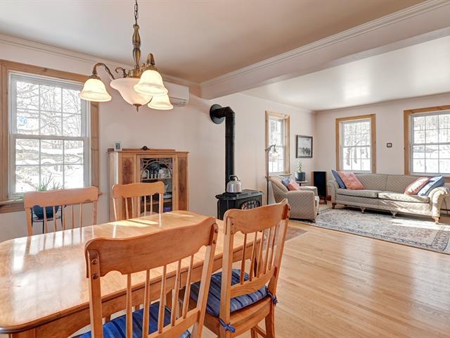 For sale: 789 Ch. Ste-Anne, Stukely-Sud, Quebec J0E2J0 - 16008171 ...