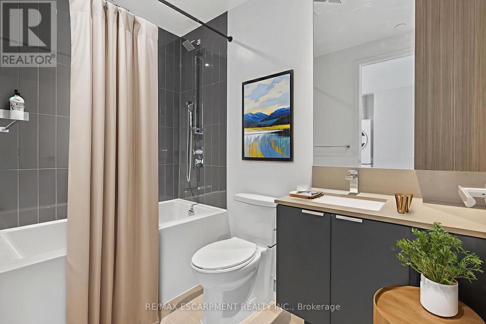 À vendre : 3413 - 3883 QUARTZ ROAD, Mississauga (City Centre), Ontario ...