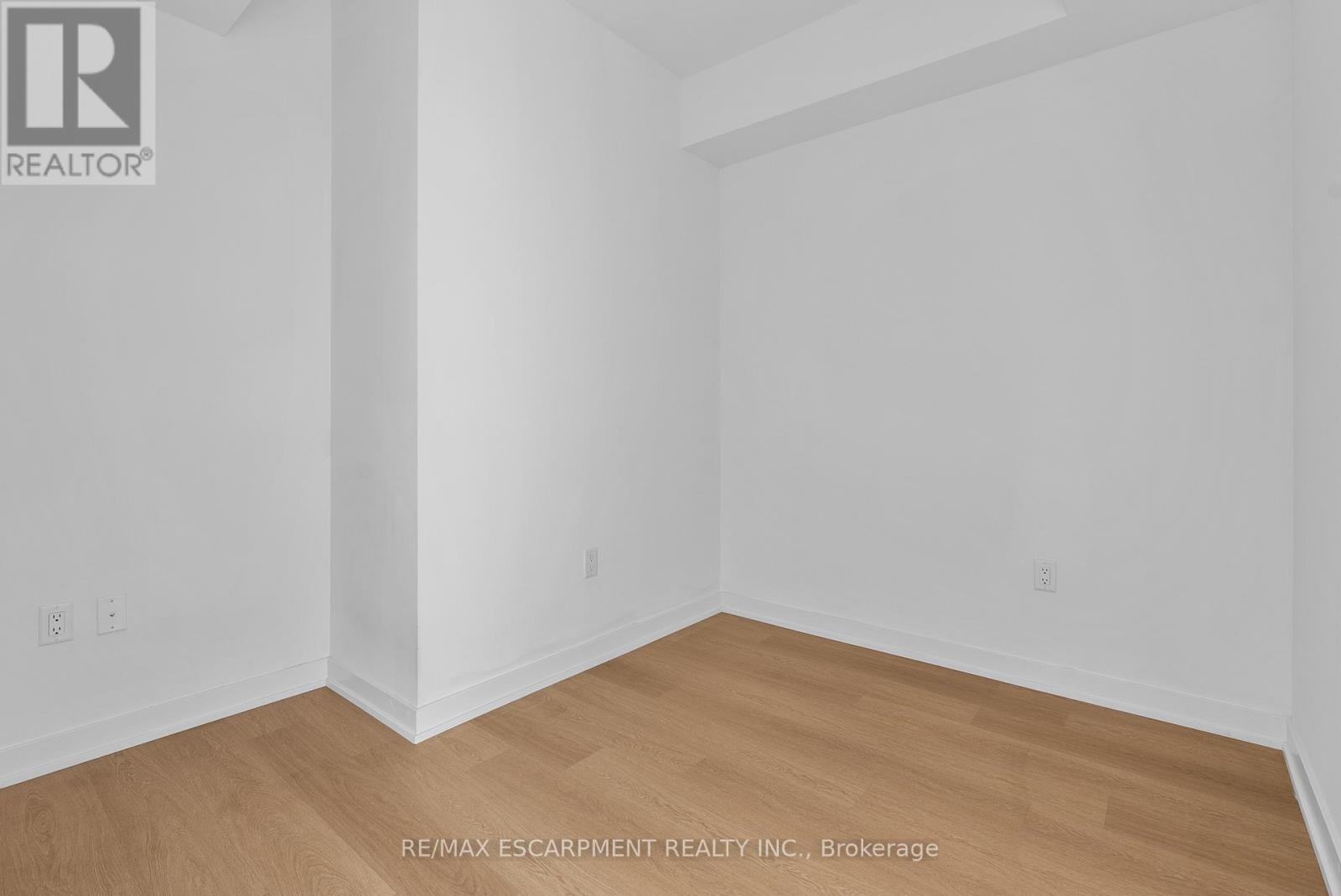 À vendre : 3413 - 3883 QUARTZ ROAD, Mississauga (City Centre), Ontario ...