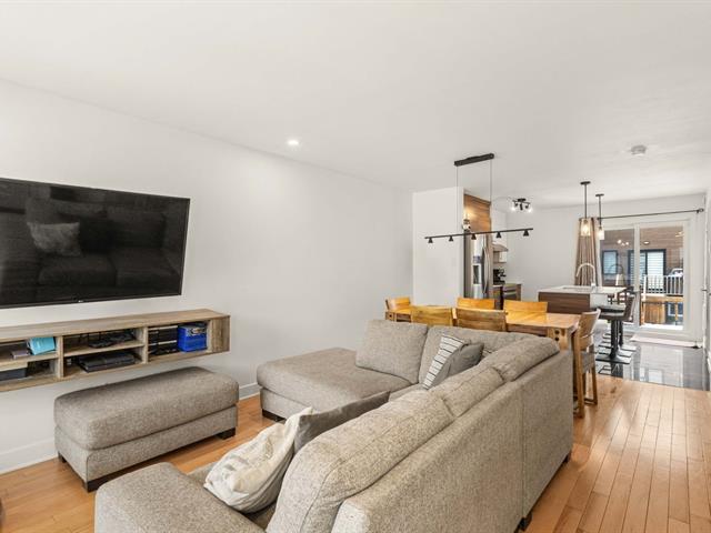 For sale: 162 Rue Ste-Anne, Saint-Jacques, Quebec J0K2R0 - 13691296 ...