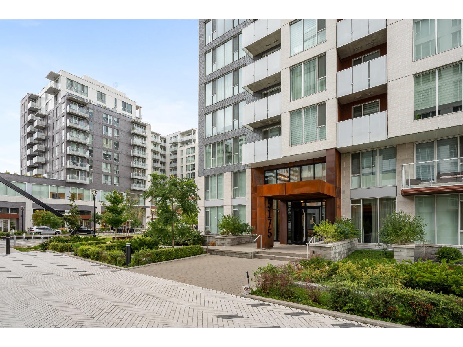 For sale: 5175 Rue MacKenzie, #401, Montréal (Côte-des-Neiges/Notre ...