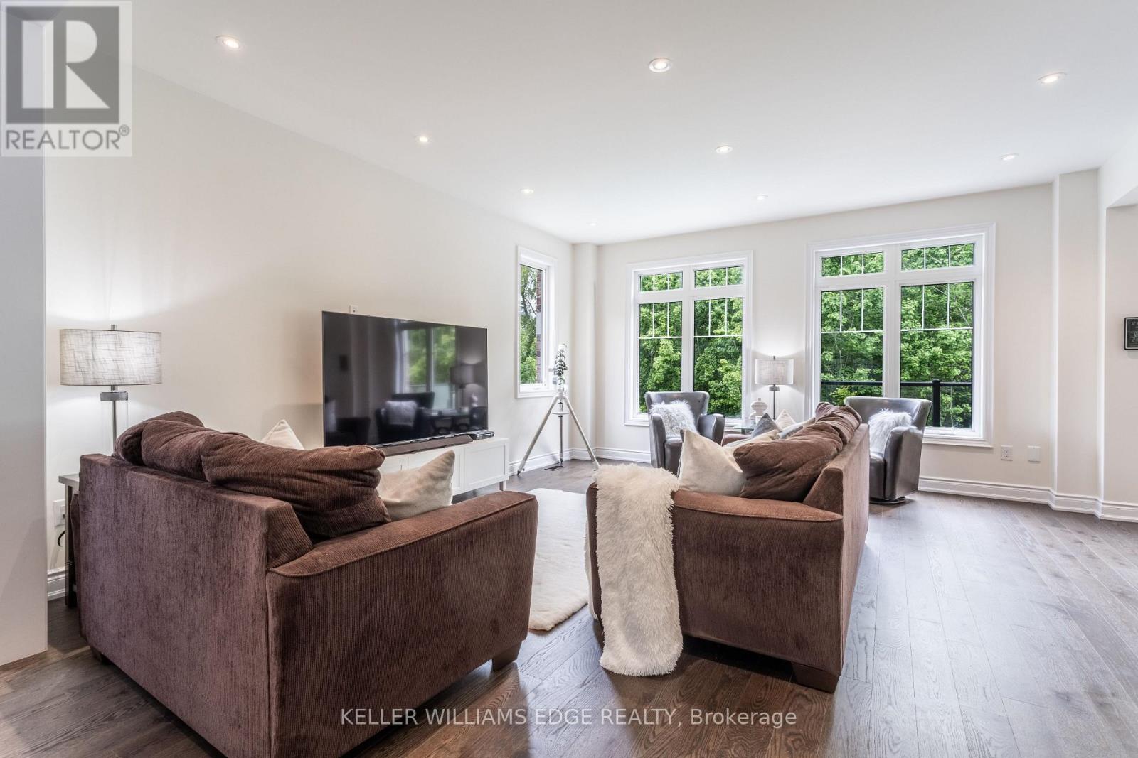 À vendre : 64 ELYSIAN FIELDS CIRCLE, Brampton (Bram West), Ontario ...