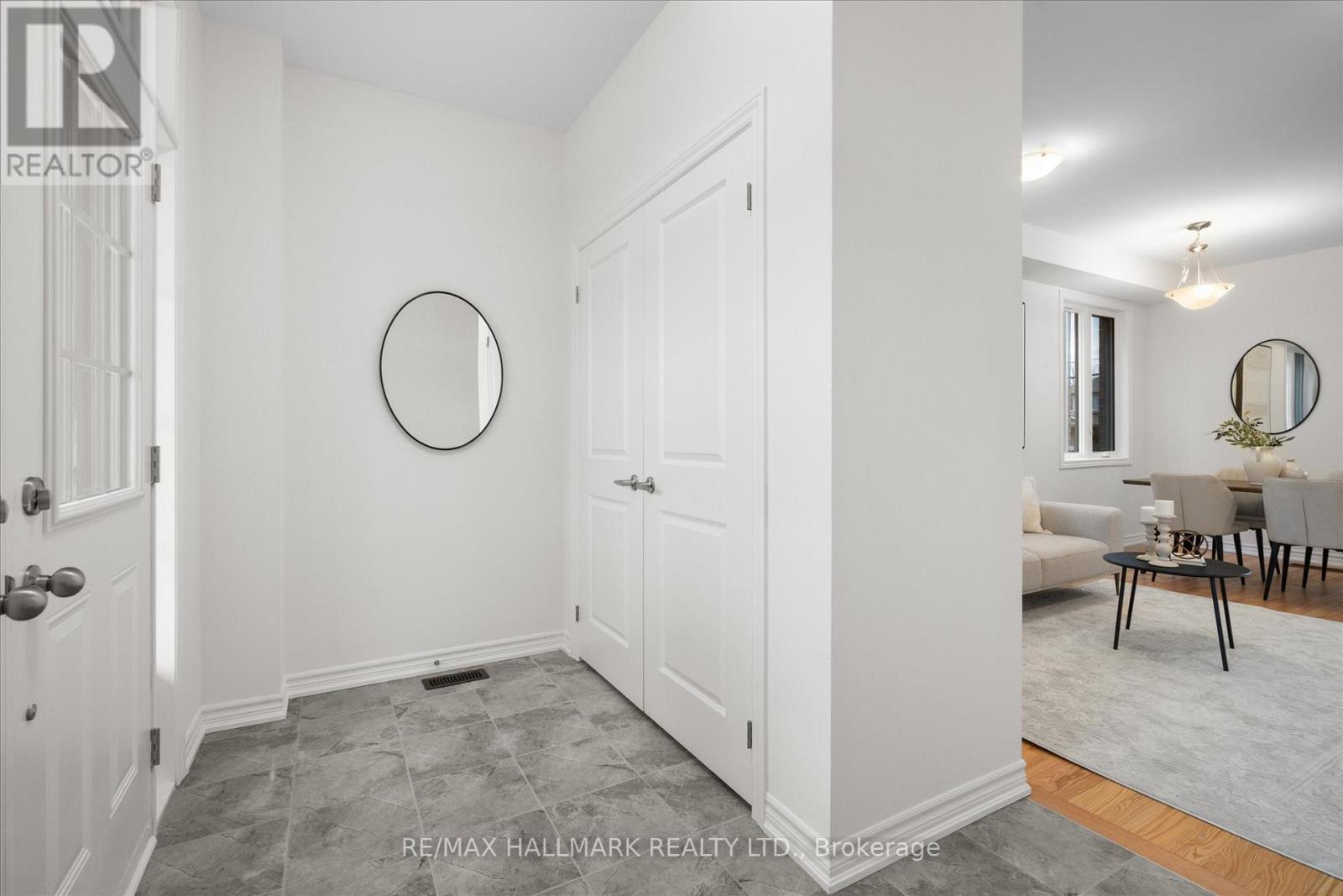 For sale: 11 TAMBLYN TRAIL, New Tecumseth (Beeton), Ontario L0G1A0 ...