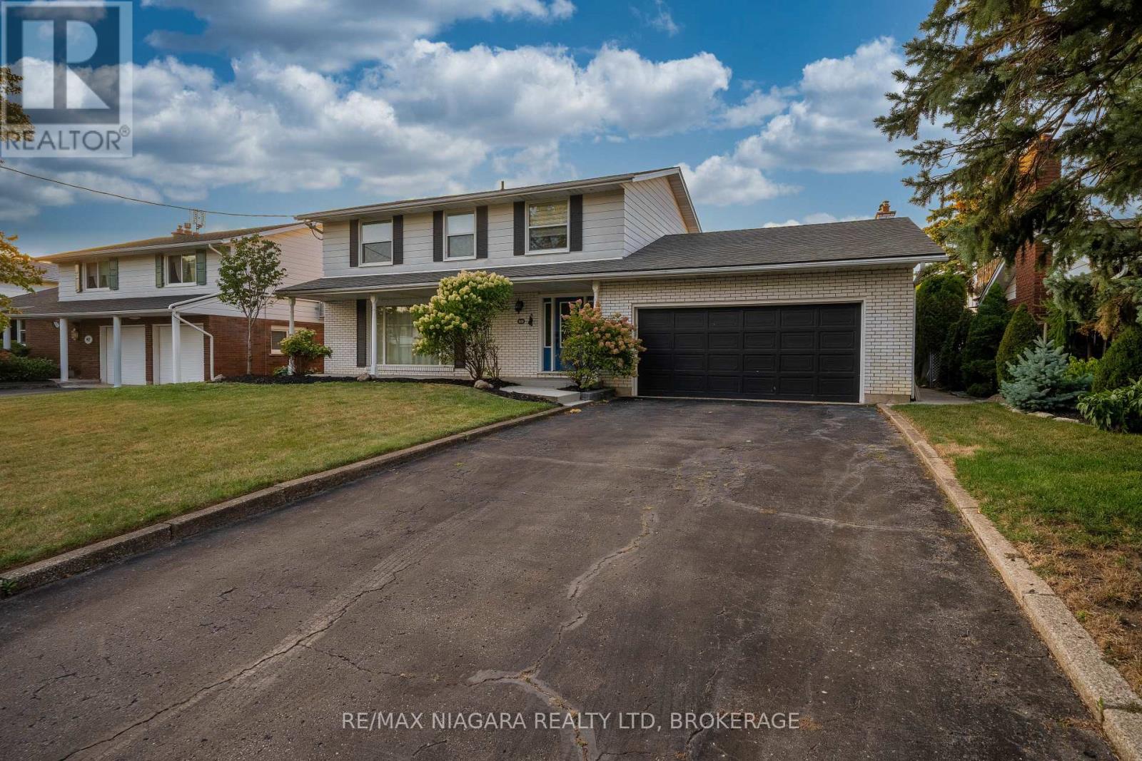 À louer : 49 ROYAL YORK ROAD, St. Catharines (Lakeshore), Ontario ...