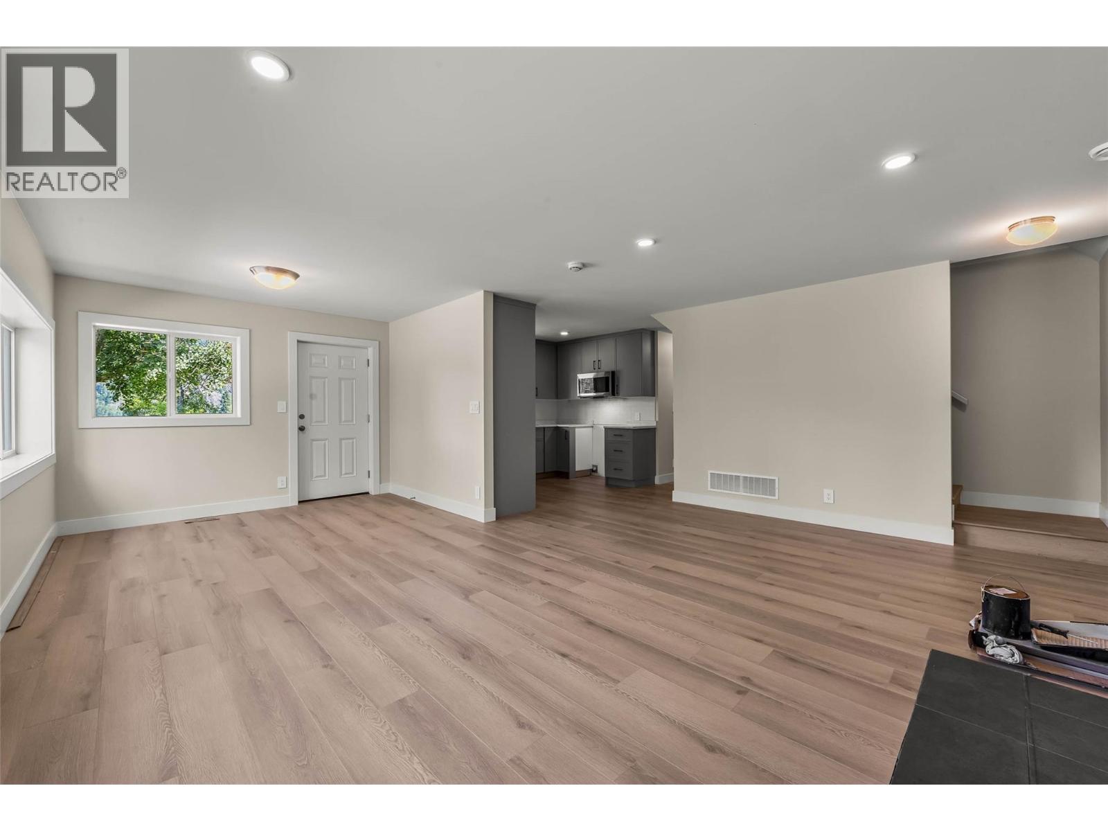 À vendre : 228 Webb Road, Little Fort, Colombie-Britannique V0E2C0 ...