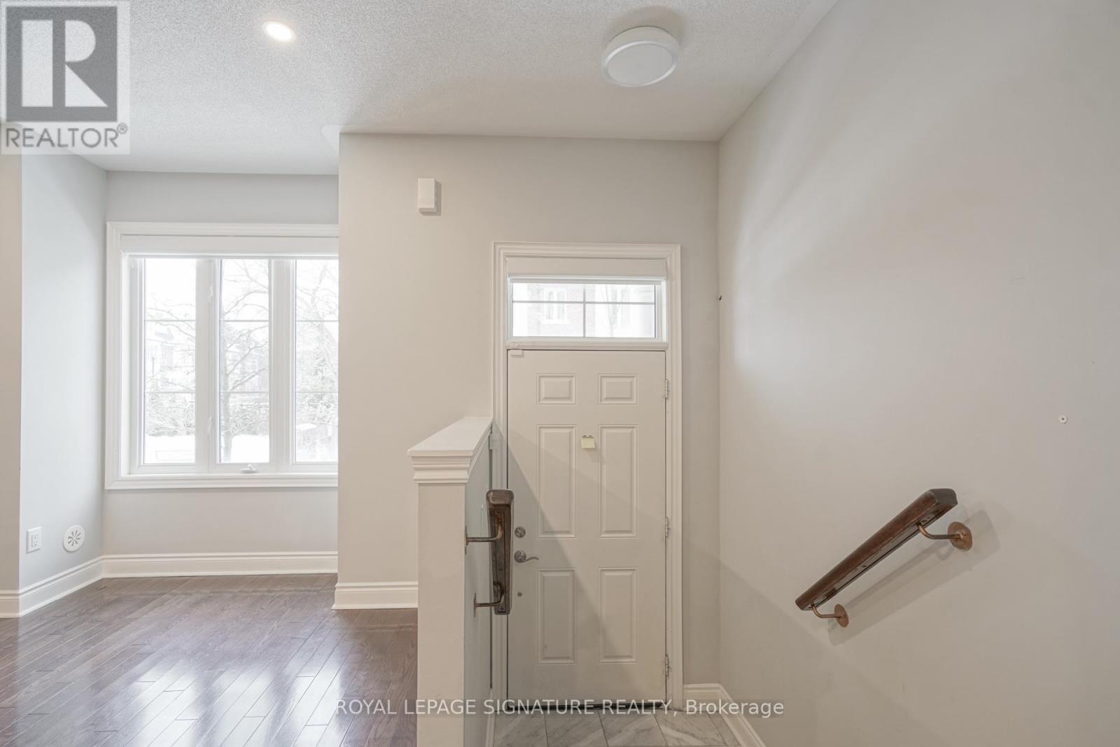 À louer : 9 JOHNSON FARM LANE, Toronto (Willowdale West), Ontario ...