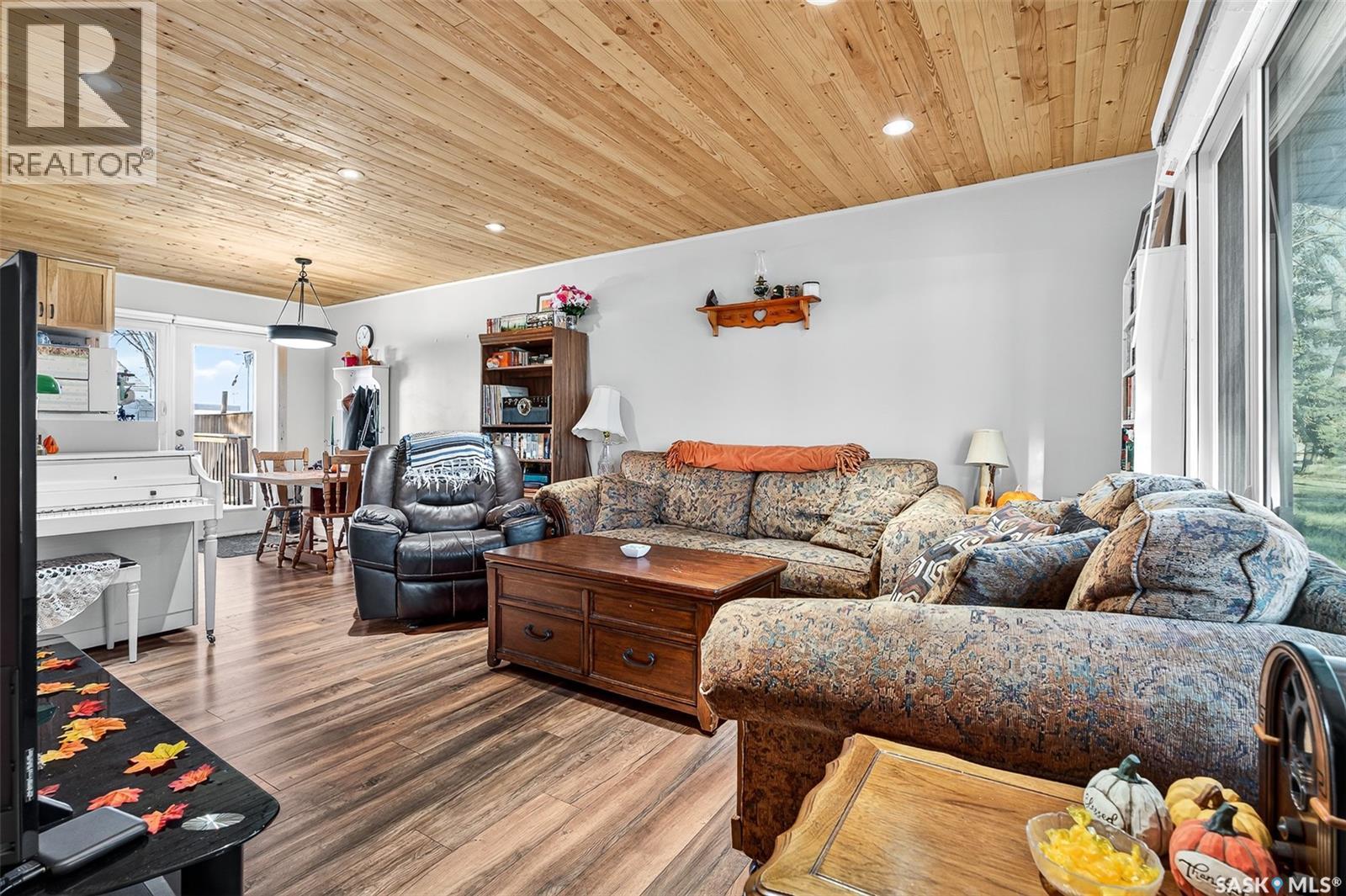 À vendre : 1314 7th AVENUE NW, Moose Jaw, Saskatchewan S6H4C9 ...