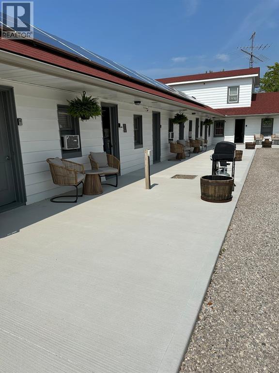 For rent: 7424 Lakeshore ROAD Unit# 10, Lambton Shores, Ontario N0N1J3 ...