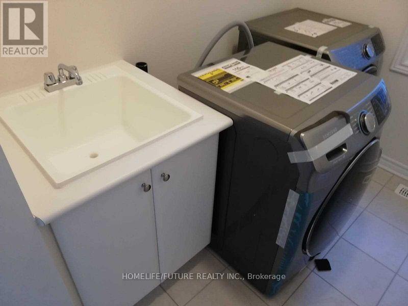 For rent: 11 STODDART STREET, Brock (Beaverton), Ontario L0K1A0 ...