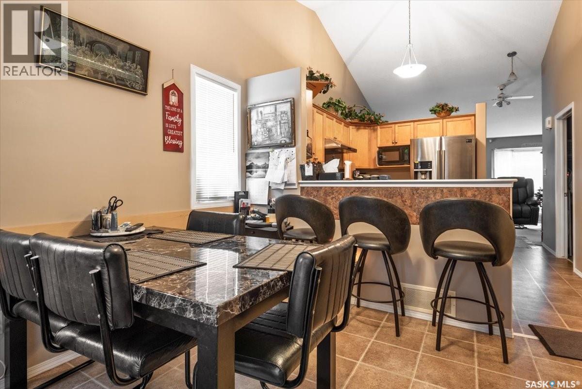 For sale: 1007 Cypress WAY, Regina, Saskatchewan S4X4R5 - SK026422 ...