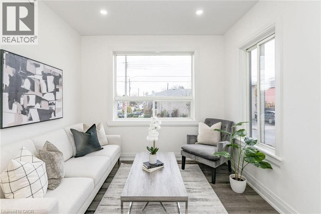 For rent: 476 FERGUSON Avenue N Unit# A, Hamilton, Ontario L8L4Z2 ...