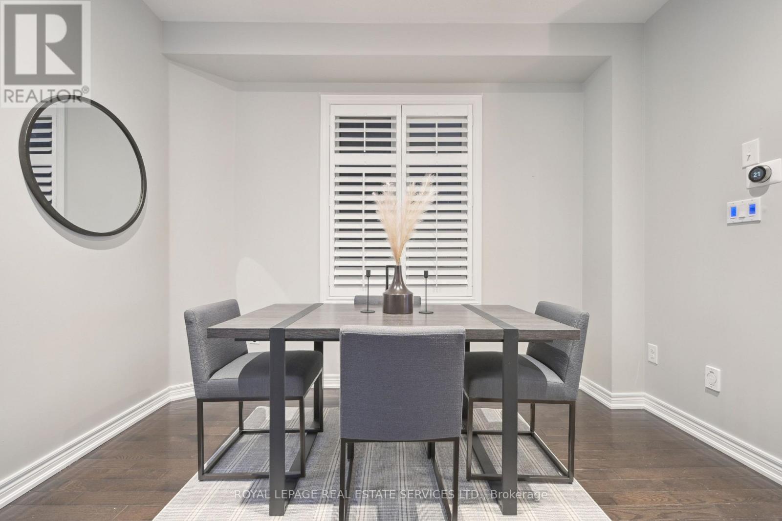 À vendre : 2057 FIDDLERS WAY, Oakville (WM Westmount), Ontario L6M0M4 ...