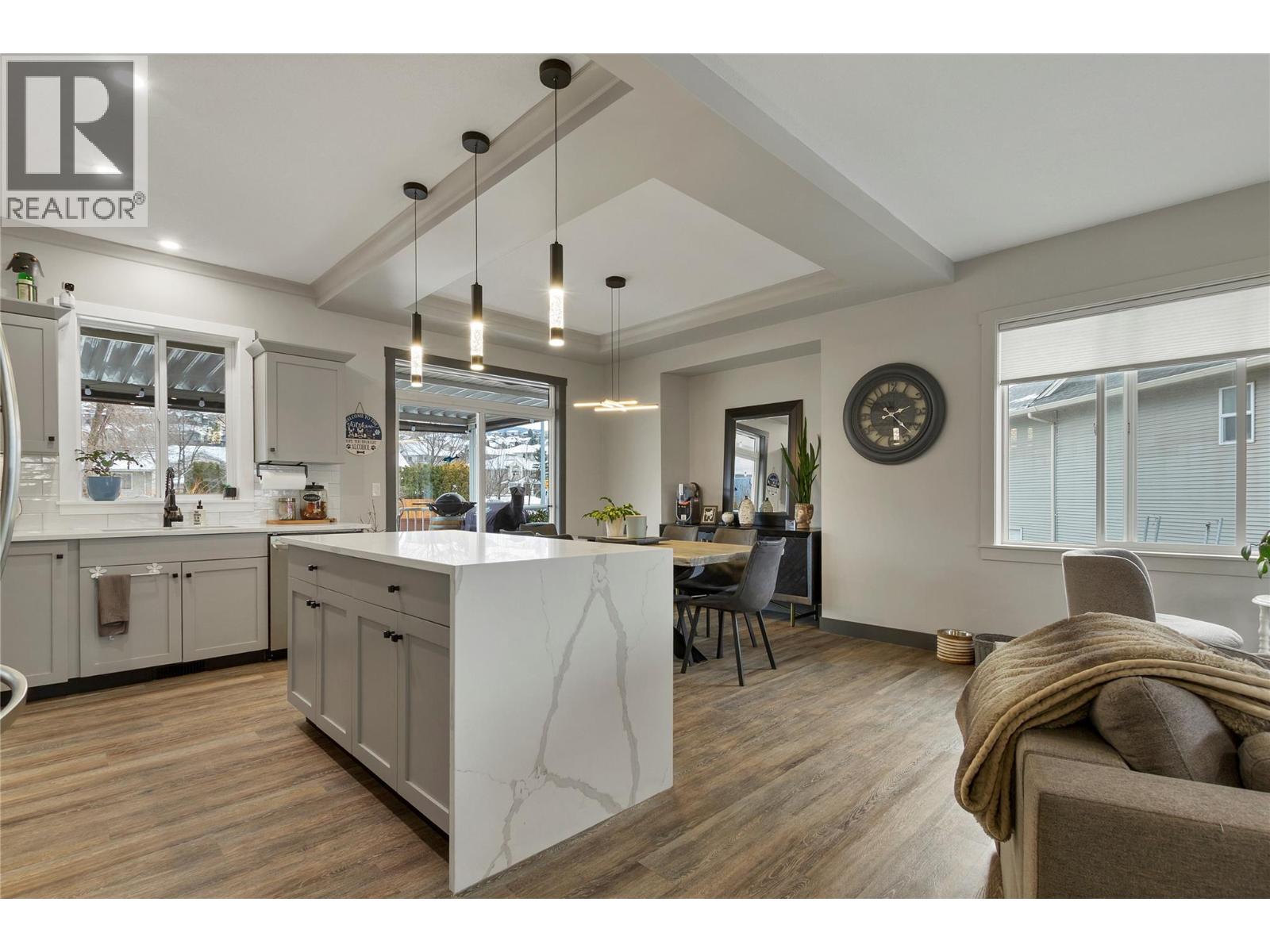 À vendre : 1022 Mt Atkinson Court, Vernon, Colombie-Britannique V1B3Z2 ...