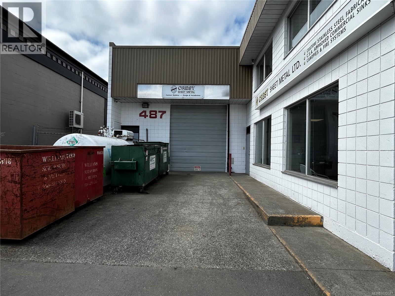 For sale: 487 Burnside Rd E, Victoria, British Columbia V8T2X3 ...