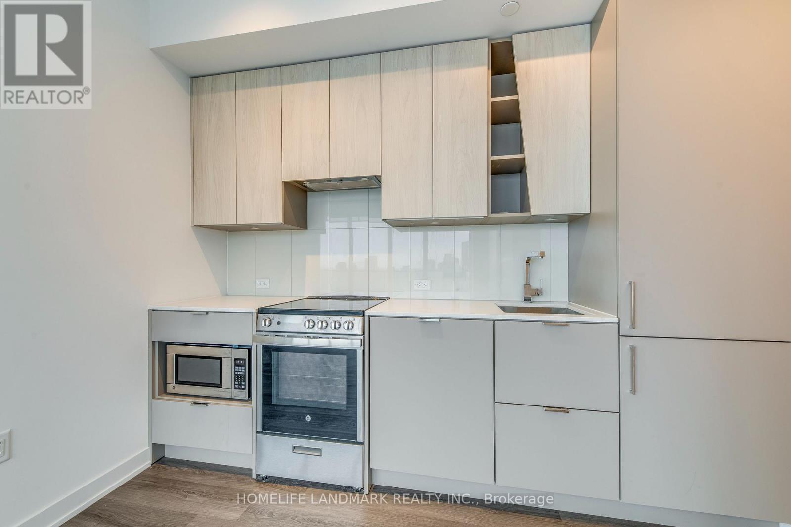 À vendre : 2304 - 3883 QUARTZ ROAD, Mississauga (City Centre), Ontario ...