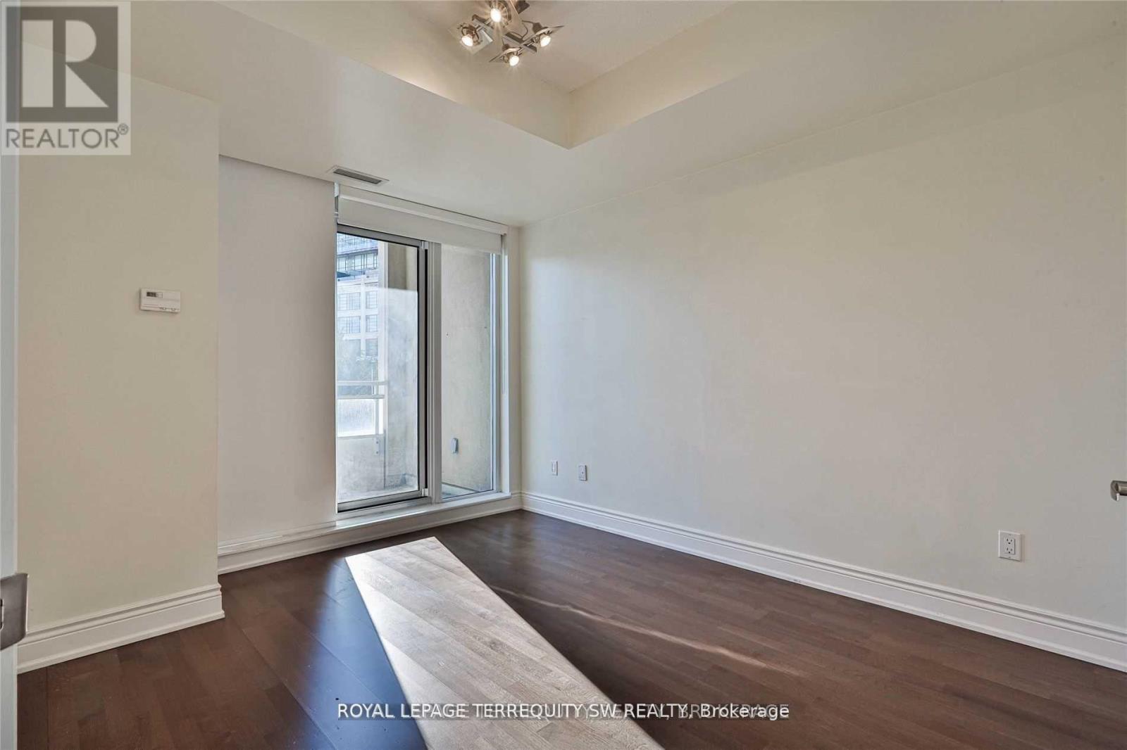 À louer : 416 - 21 GRAND MAGAZINE STREET, Toronto (Niagara), Ontario ...