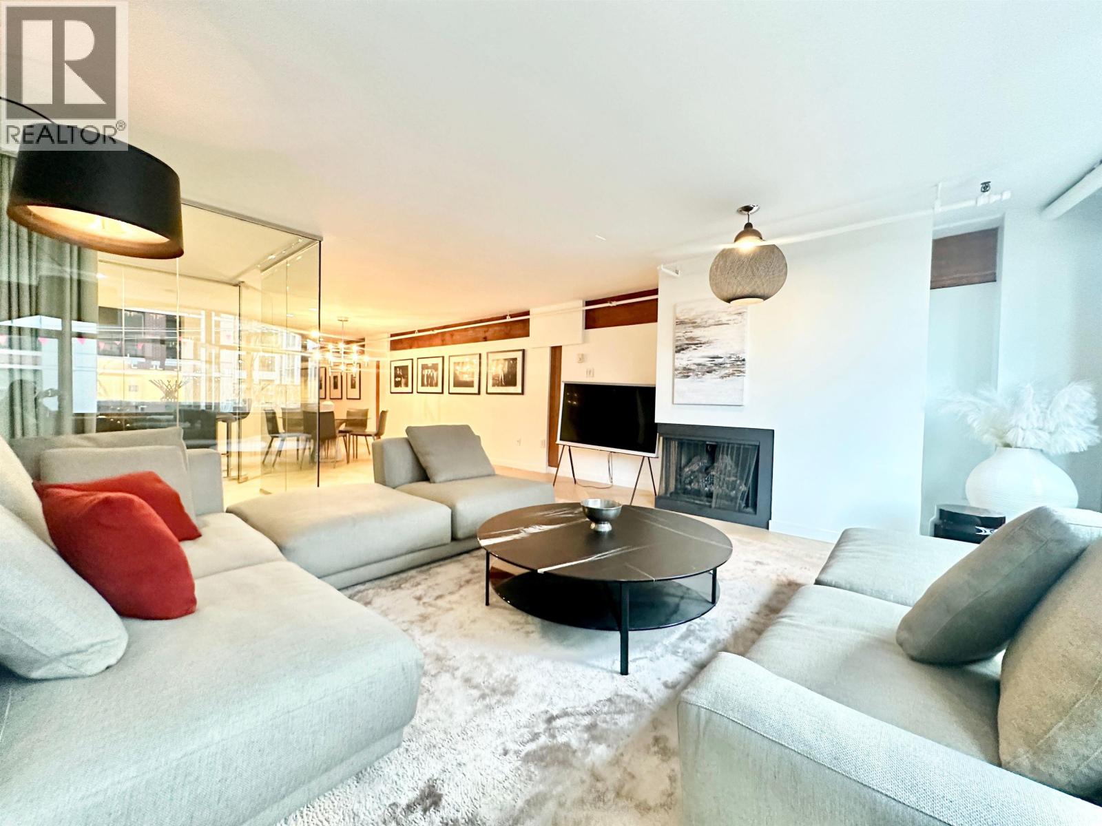 For rent: 5-4 550 BEATTY STREET, Vancouver, British Columbia V6B2L3 ...