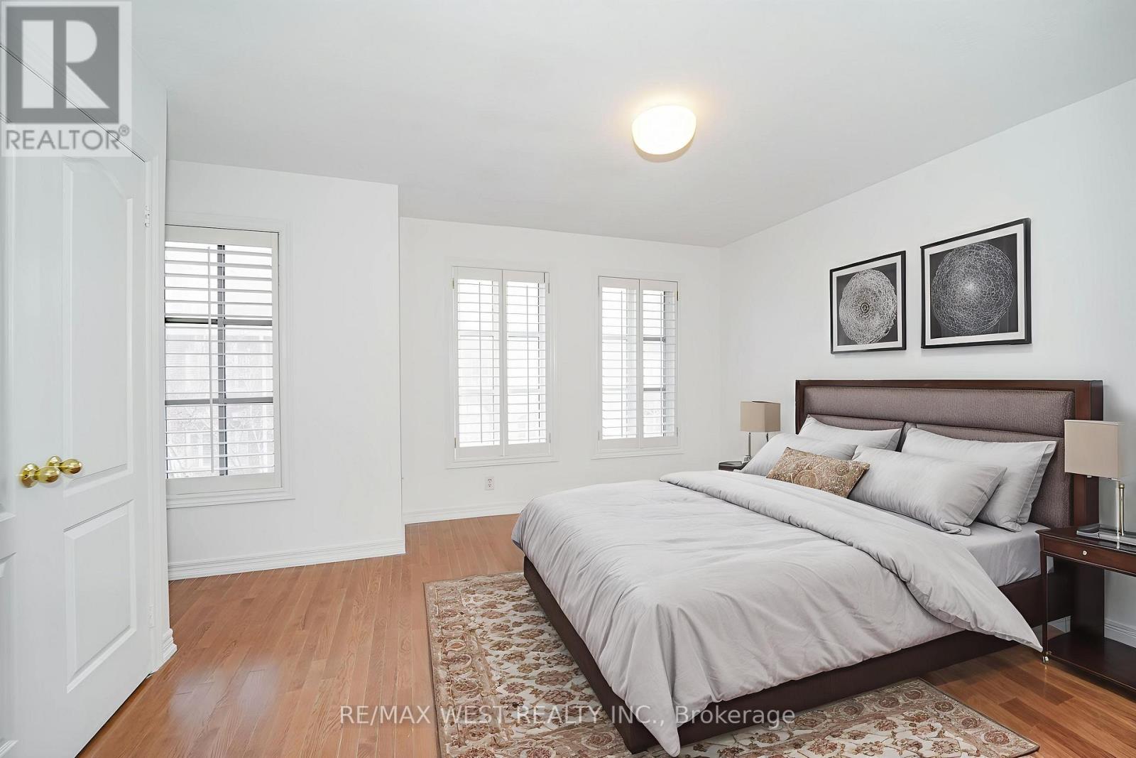 À vendre : 8 JAMES STOCK PATH, Toronto (Mimico), Ontario M8Z6C6 ...