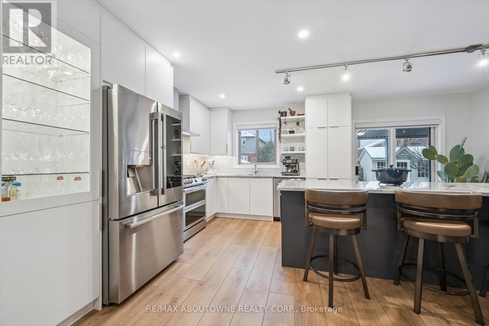 À louer : 28 KATHLEEN COURT, Hamilton (Hampton Heights), Ontario L8T5B1 ...