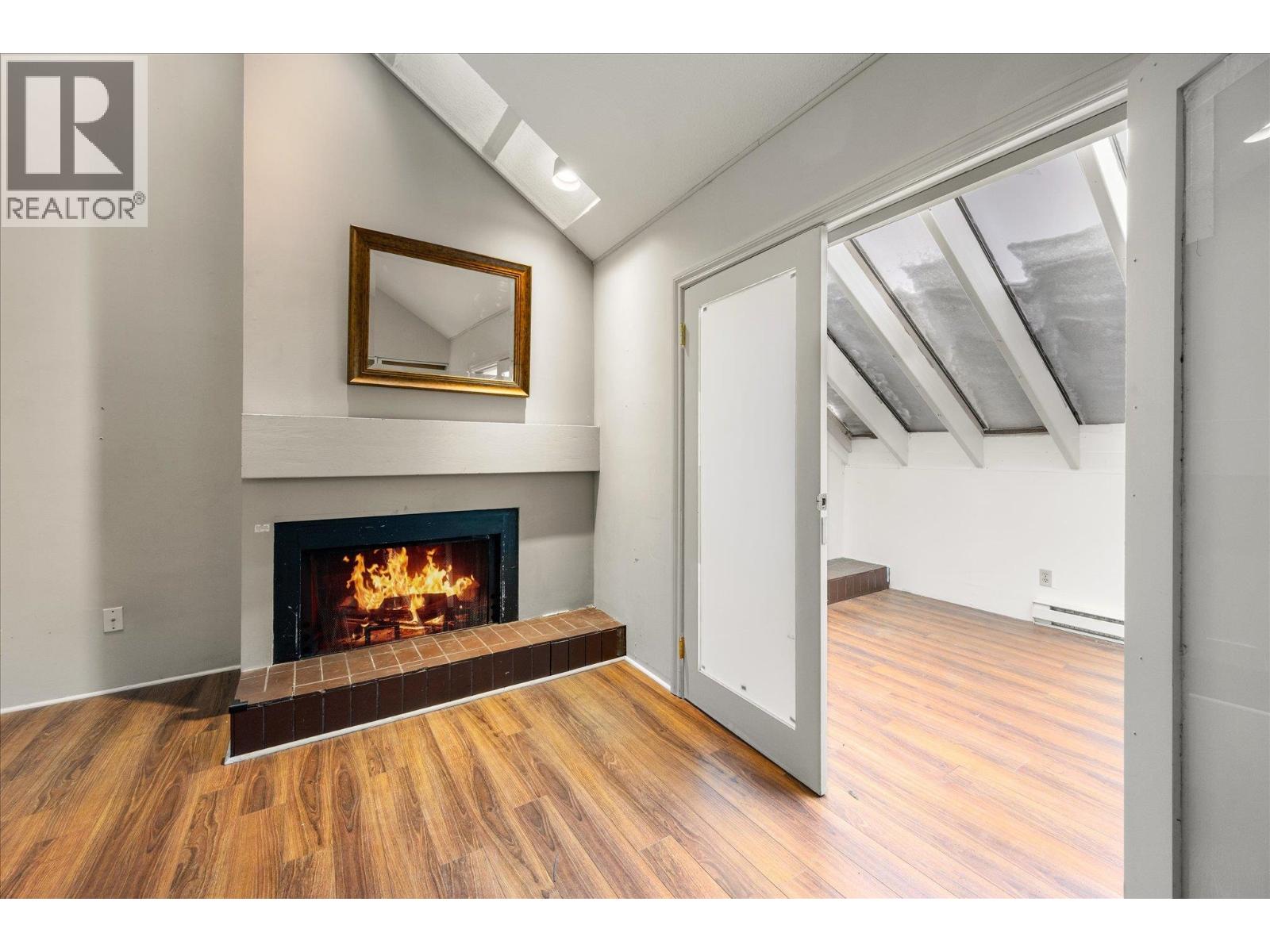 For sale: 15 4211 SUNSHINE PLACE, Whistler, British Columbia V0N1B4 ...