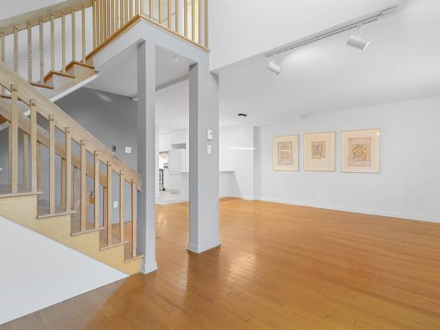 For sale: 220 Rue Beausoleil, La Prairie, Quebec J5R4Y8 - 11727183 ...