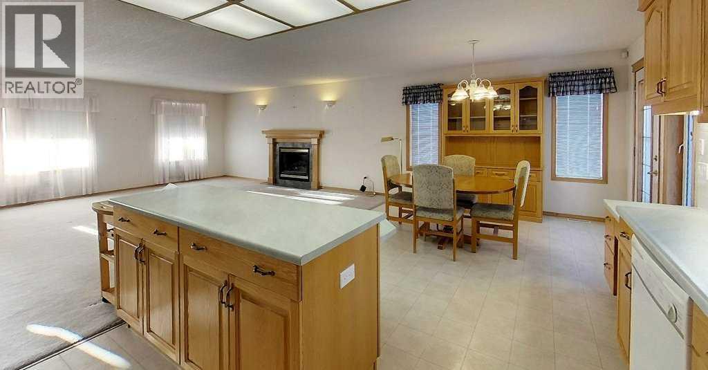 For sale: 5120 18 Avenue, Edson, Alberta T7E1X3 - A2278376 | REALTOR.ca