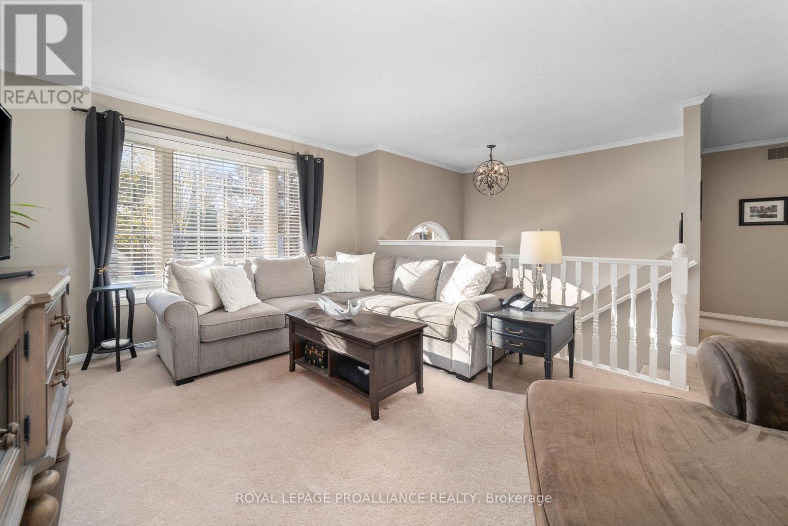 À vendre : 25 FARADAY GARDENS, Belleville (Belleville Ward), Ontario ...