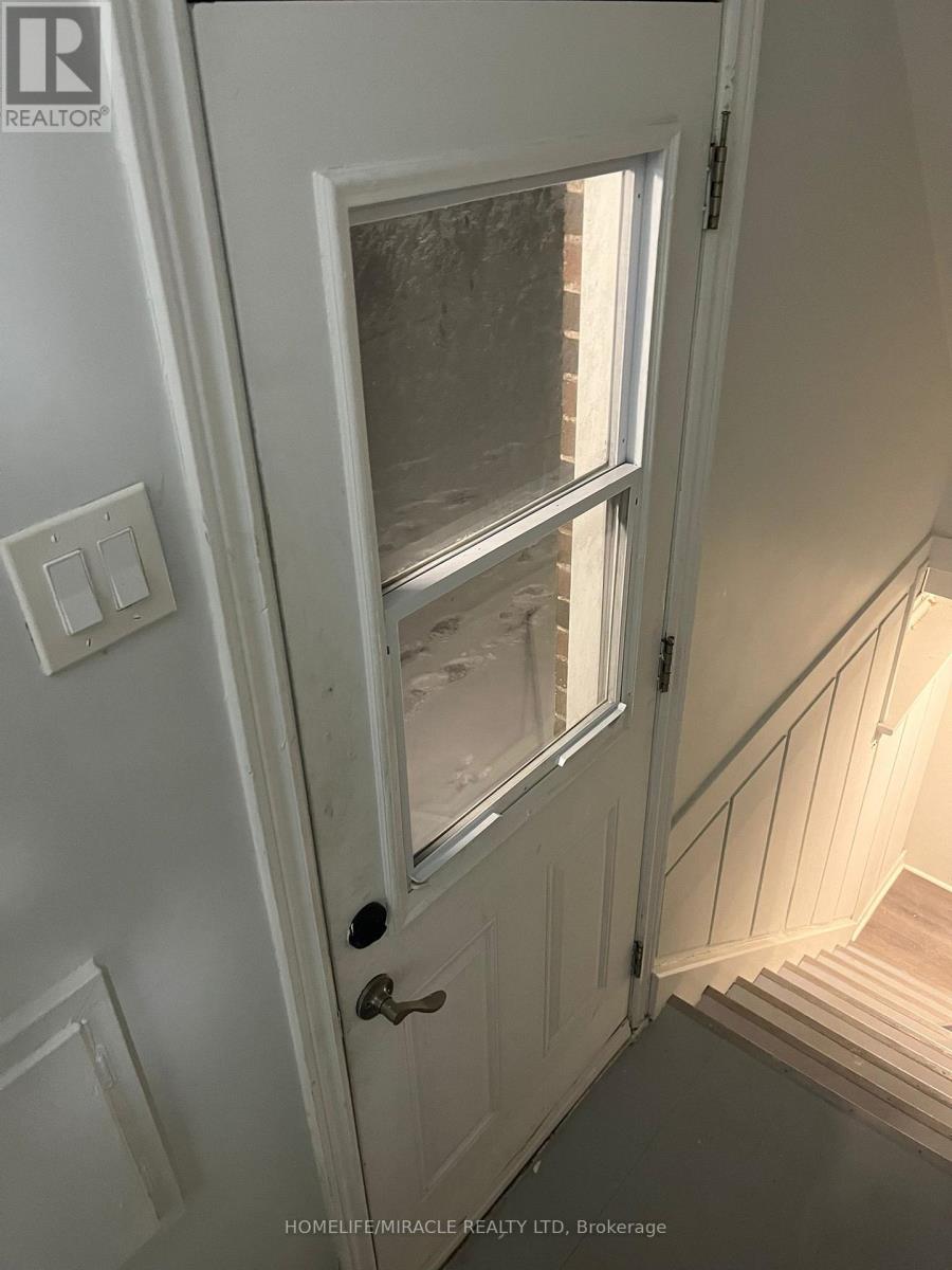 For rent: BSMT - 5672 DRUMMOND ROAD, Niagara Falls (Hospital), Ontario L2G4L4 - X12689478 ...