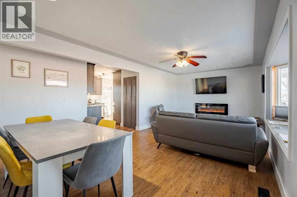 For sale: 233 Harvest Hills Road, Stavely, Alberta T0L1Z0 - A2278805 ...