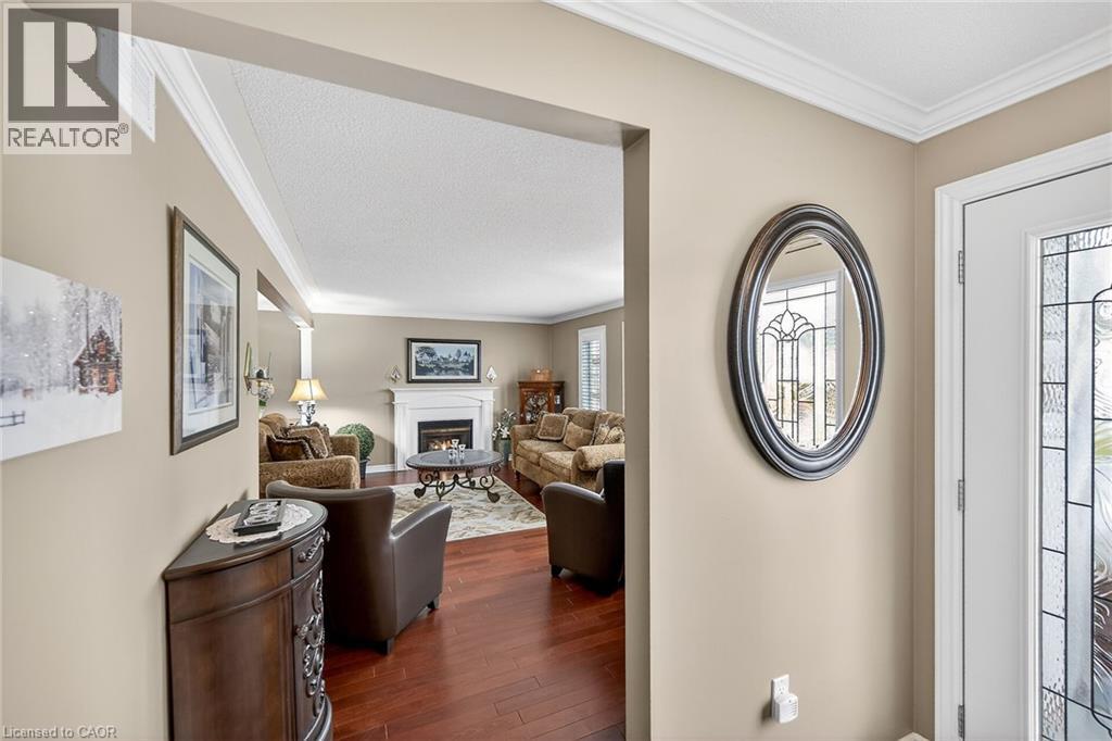 For sale: 110 KILROOT Place, Freelton, Ontario L8B1A5 - 40797689 ...