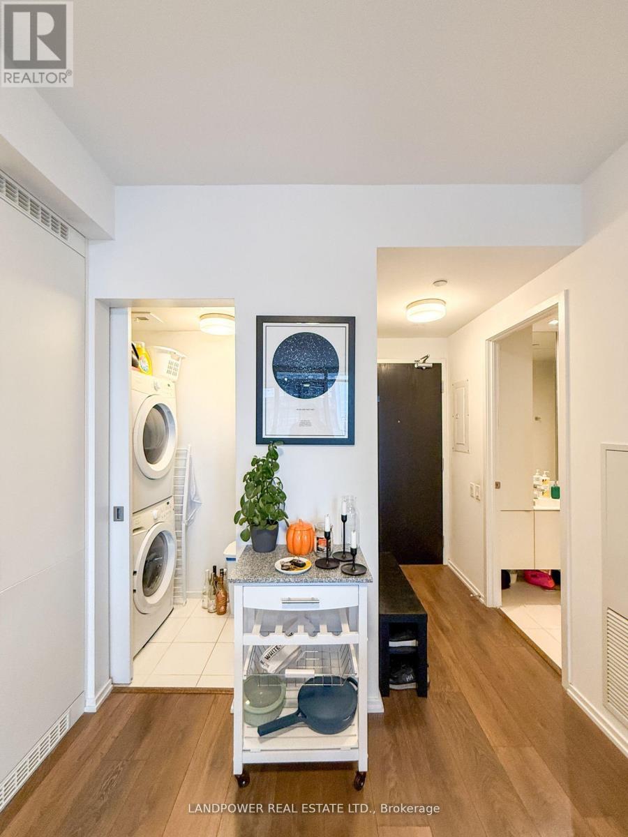 For rent: 2407 - 125 PETER STREET, Toronto (Waterfront Communities ...