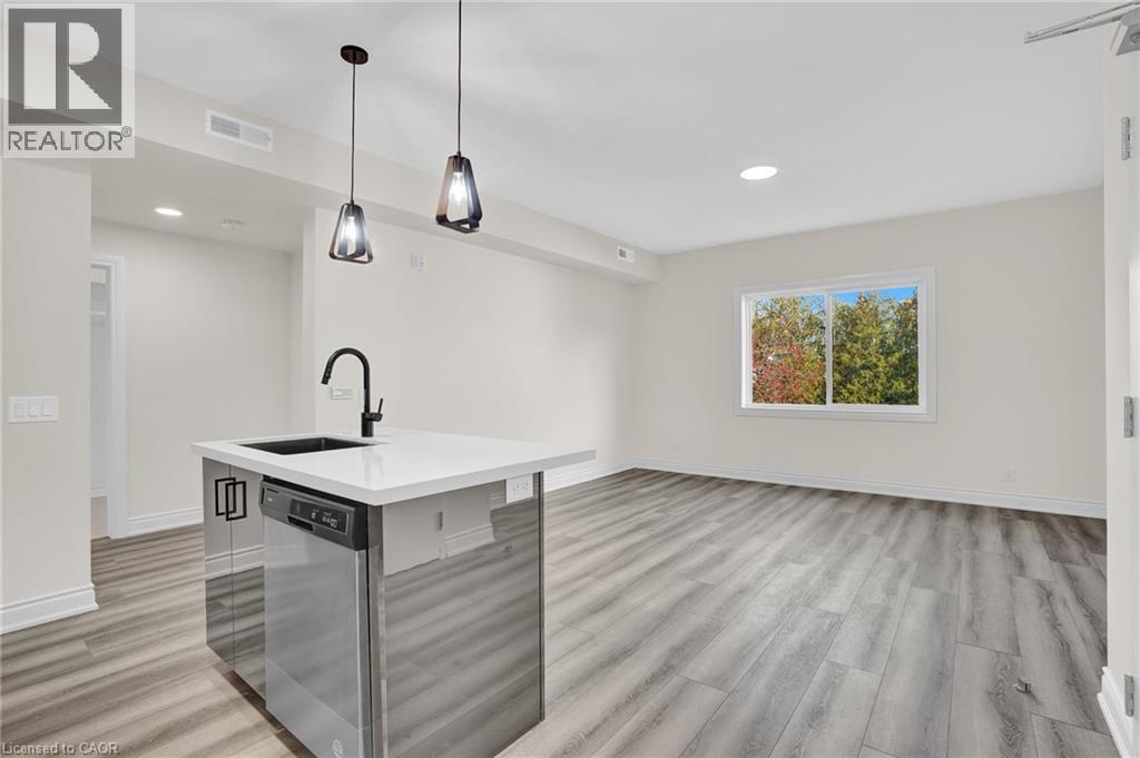 For rent: 261 KING Street E Unit# 2D, Hamilton, Ontario L8G1L9 ...