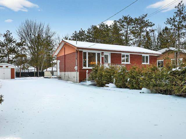 For sale: 174 Rue Rose-Alma, Rosemère, Quebec J7A4P7 - 17824605 ...