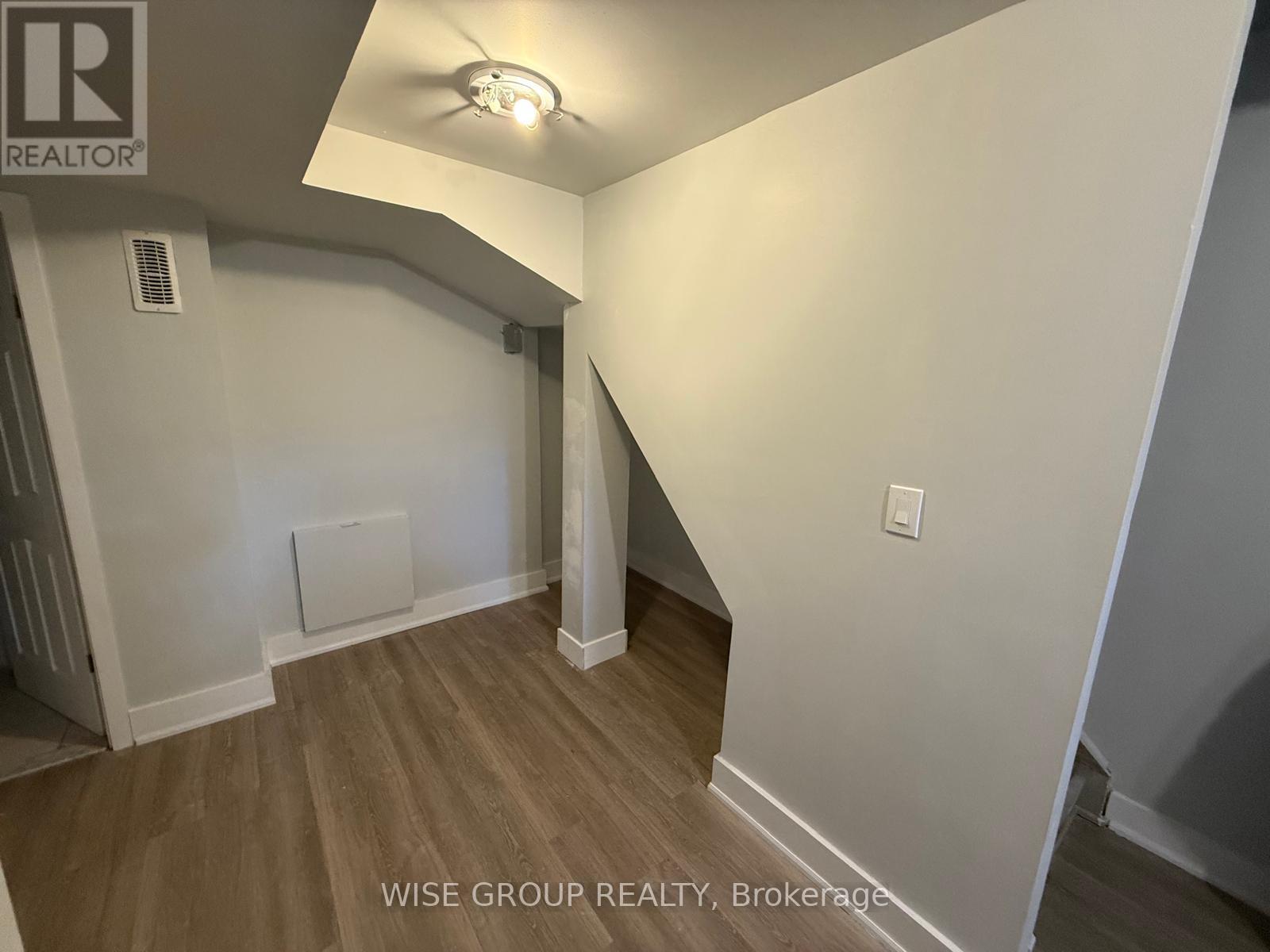 For rent: BASEMENT - 55 PURDY CRESCENT, Toronto (Humberlea-Pelmo Park ...