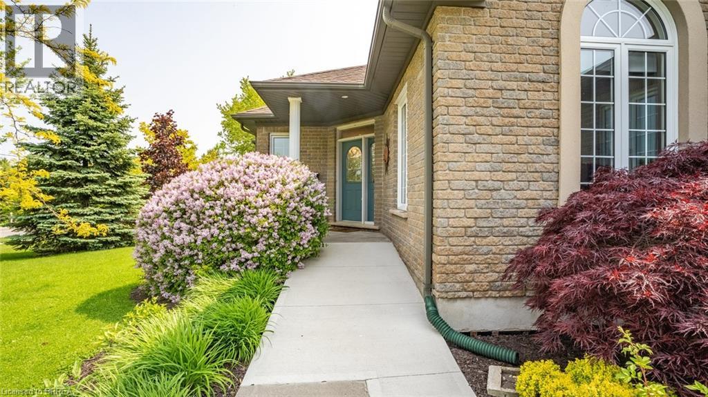 For sale: 2 HUNTER Drive S, Port Rowan, Ontario N0E1M0 - 40798013 ...