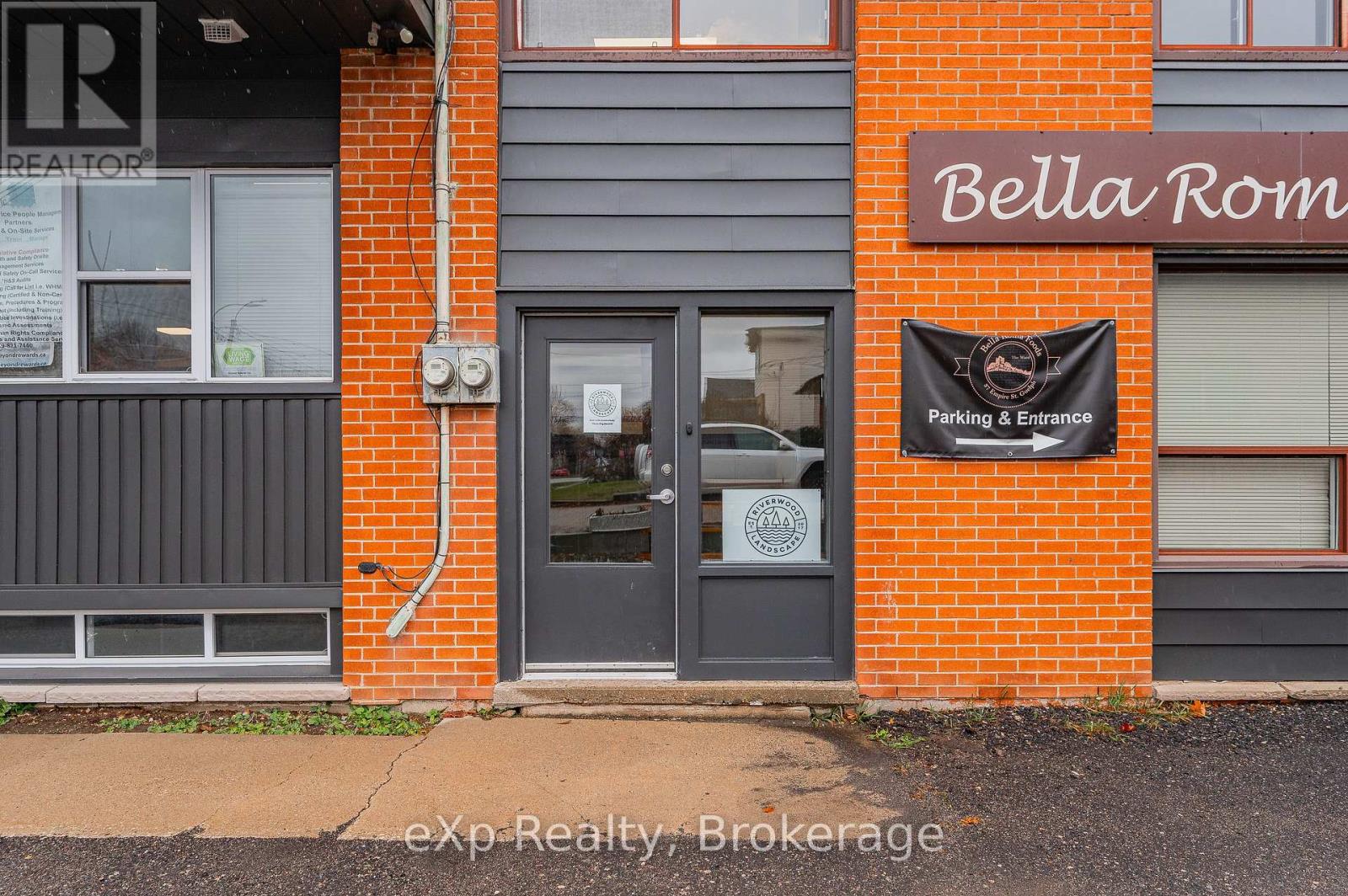 For lease: B - 37 EMPIRE STREET, Guelph (St. Patrick's Ward), Ontario ...