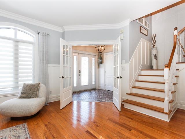 For sale: 32 Rue de Darvault, Candiac, Quebec J5R6X4 - 14777971 ...