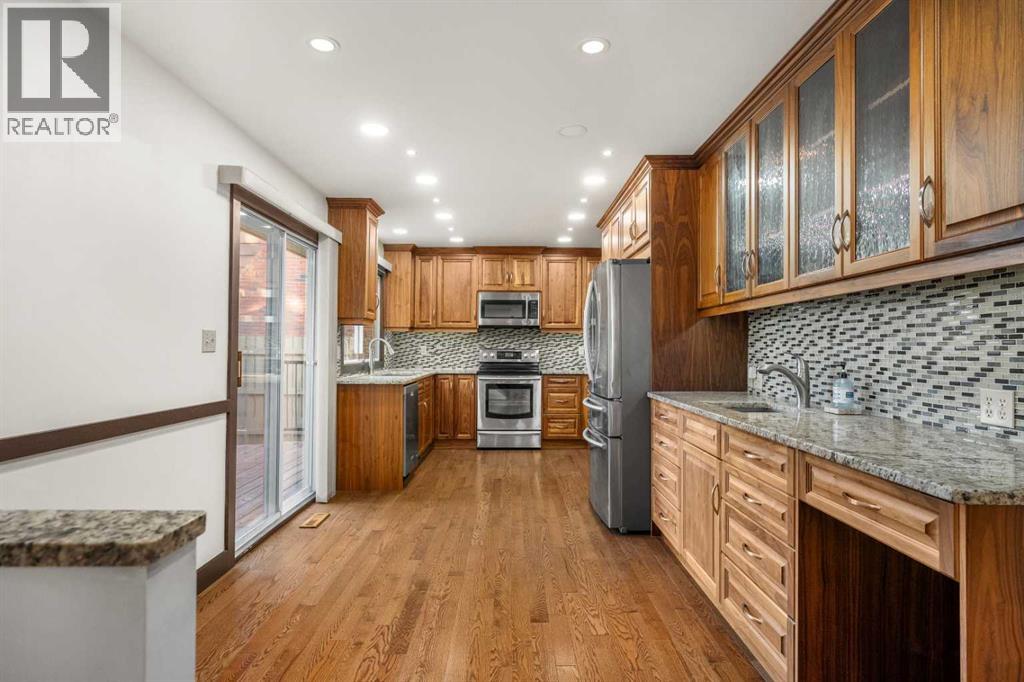 720 Parkvalley Road SE, Calgary, Alberta T2J4V8 - A2277001 | REALTOR.ca